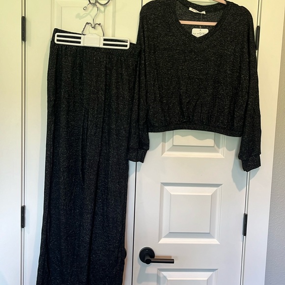 Intimates & Sleepwear | Rae Made Lounge Set Perfectly Content Lounge ...